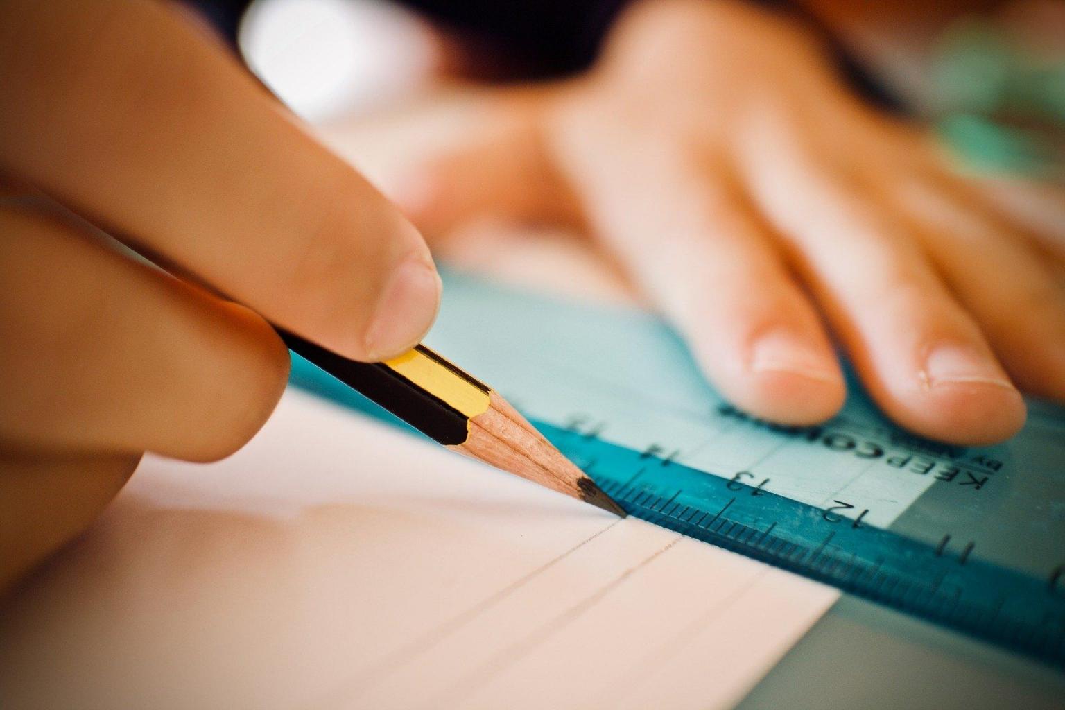 ¿Cuáles son los materiales básicos para las matemáticas? 📐